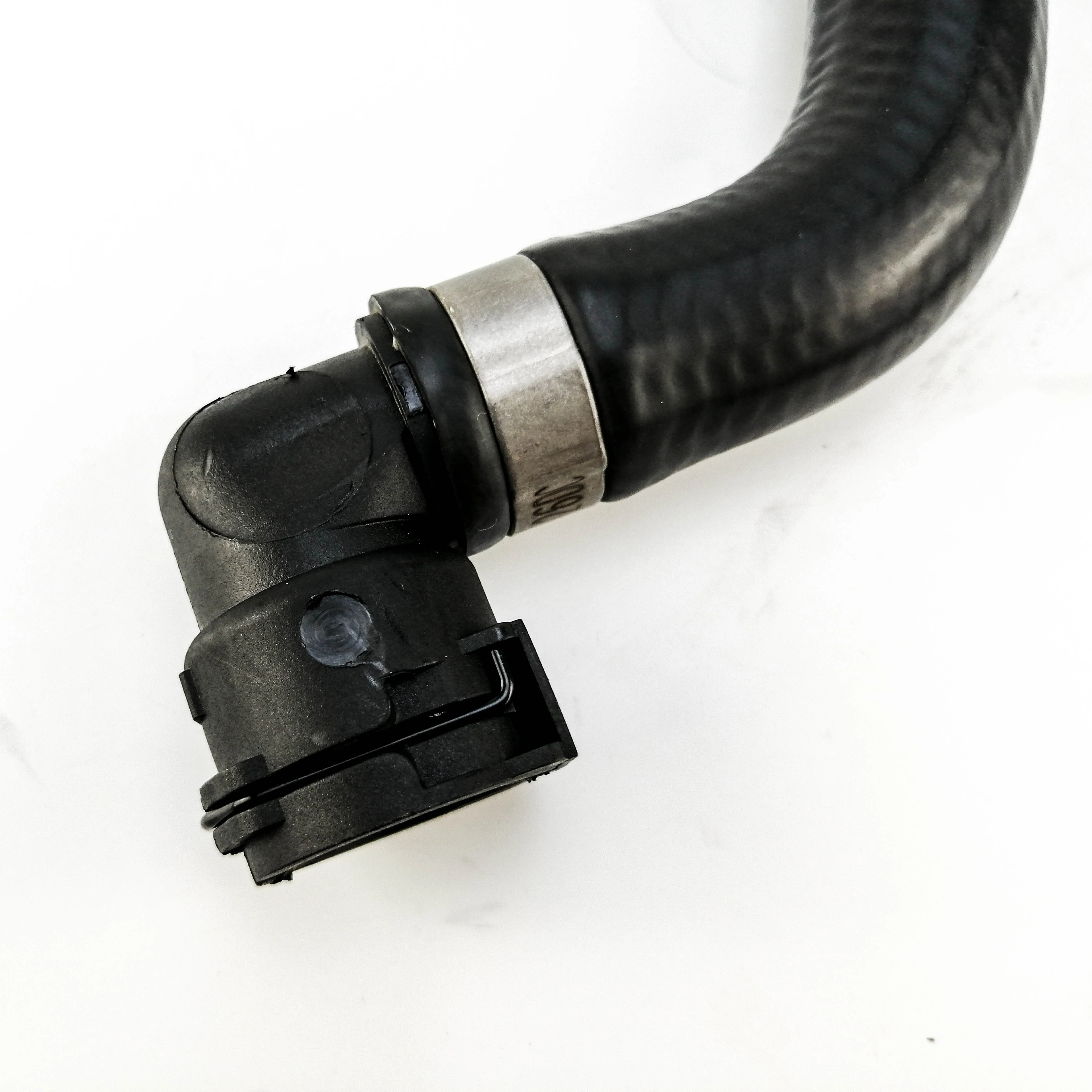 Other Parts & Accessories - Coolant Water Hose 2535010584 For Mercedes ...