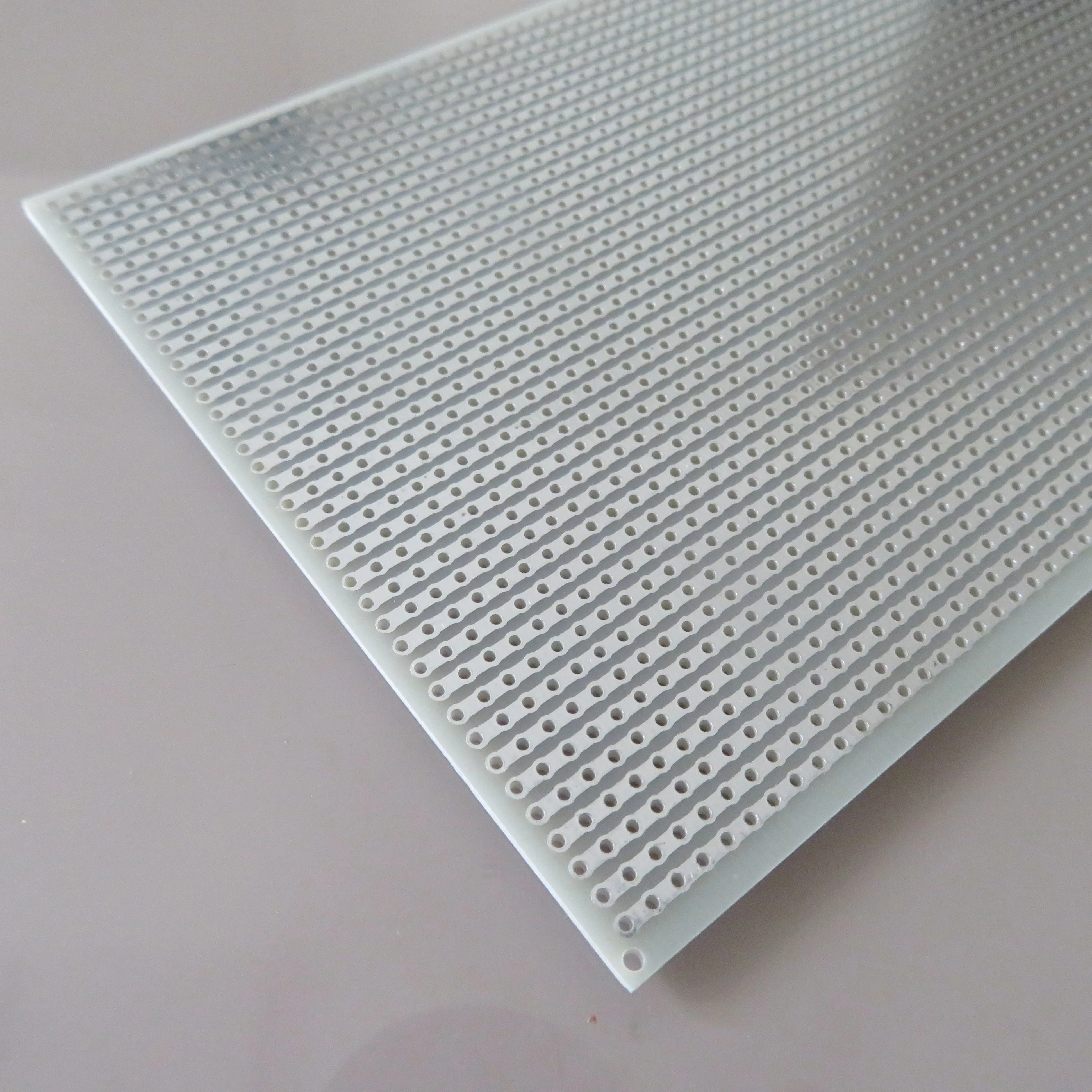 2pcs-10x16cm-joint-holes-FR4-Fibreglass-prototyping-circuit-board ...