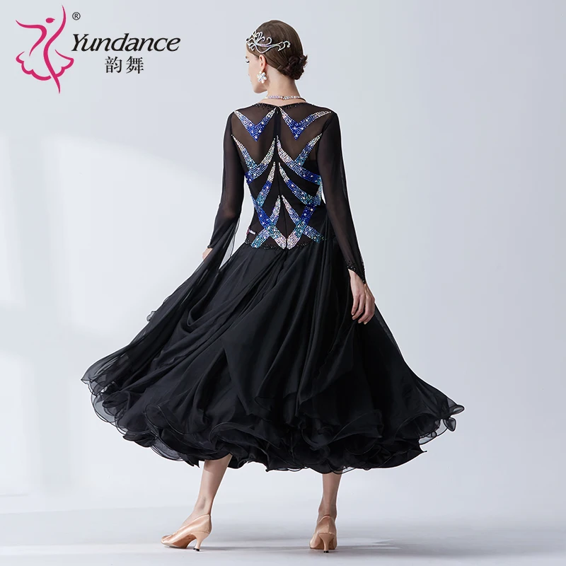 The new National standard modern dance clothing big pendulum dress ...