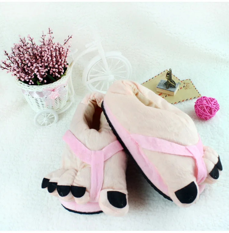 Chaussons gros pied dans une tong unisexe adultes • Chaussons Univers