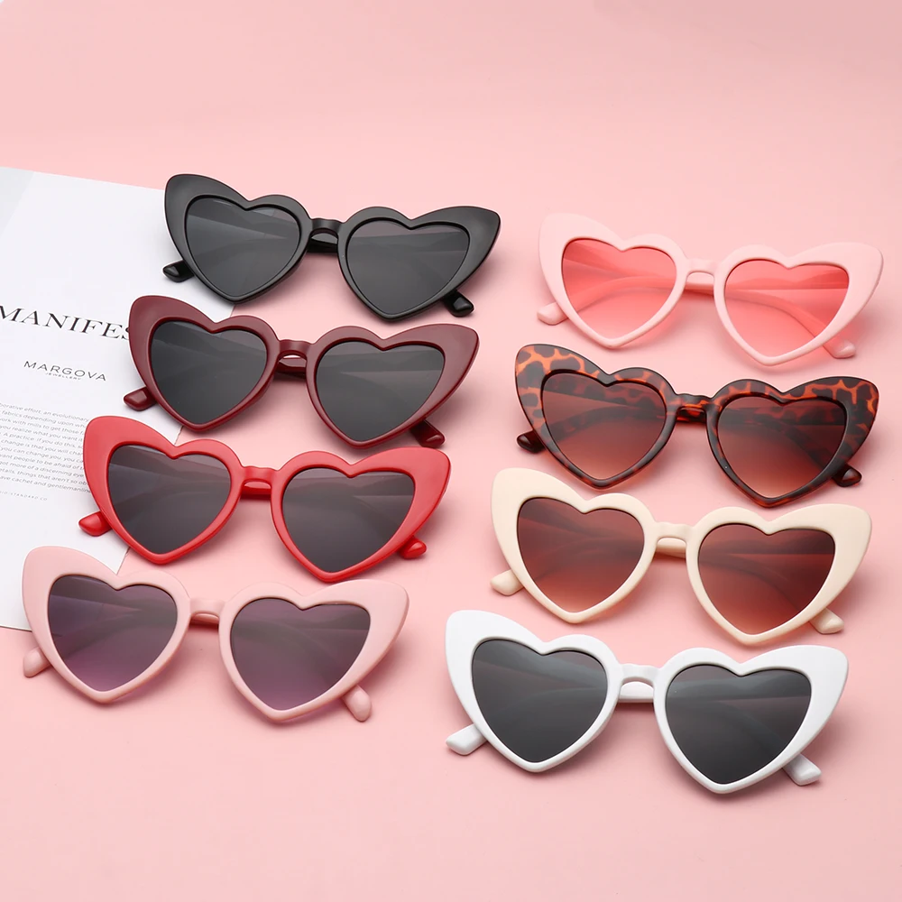 Love Heart Sunglasses Sexy Cat Eye Goggle Sunglasses Oversized Frame