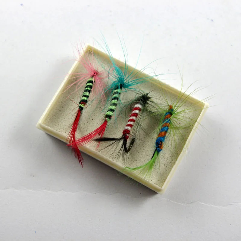 2 4 Pieces Pack Fly Fishing Hook Artificial Live Insects Butterfly Dear ...