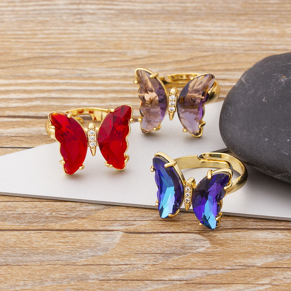 Spinning Glass Butterfly Ring | Dagiba Jewelry