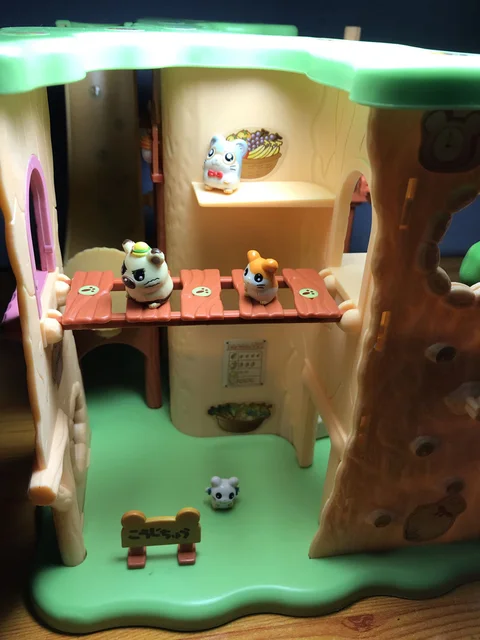 Hamtaro Toy House