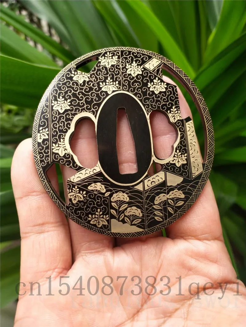 Handmade-Iron-flower-TSUBA-For-Japanese-KATANA-WAKIZASHI-TANTO.jpg