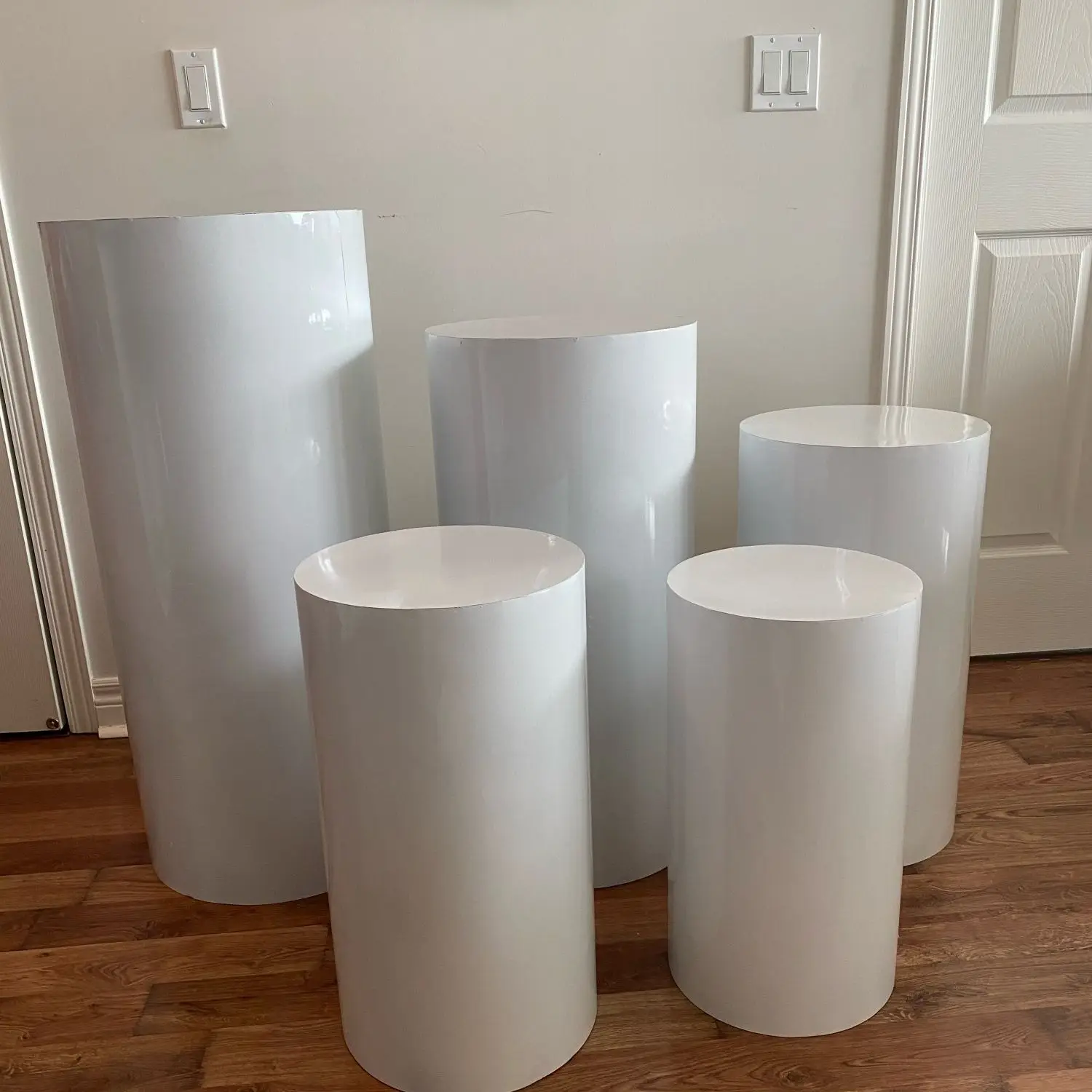 White Round Cylinder Circular Column Pedestal Display Art Decor Plinths ...