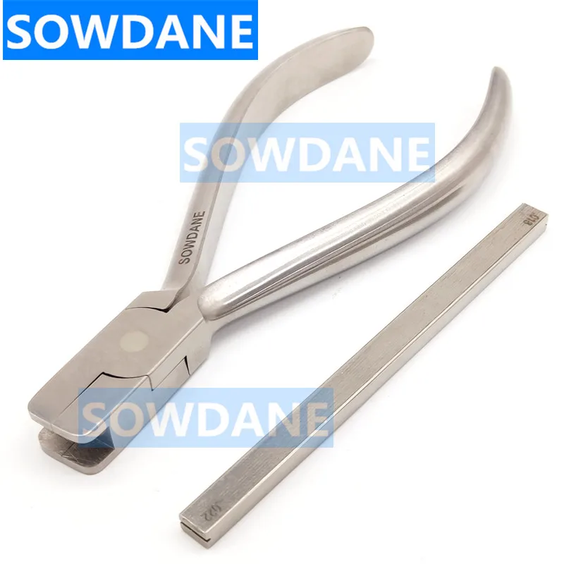 Torquing Plier With Key