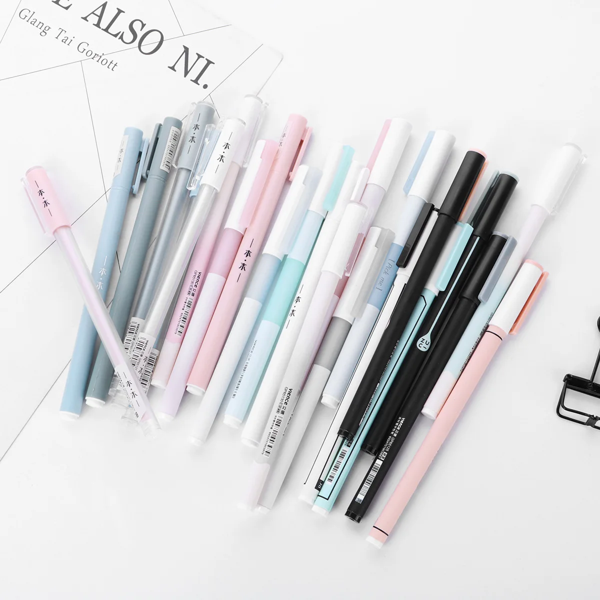 1pc Black Gel Pen For School Writing 0.38/0.5mm Aesthetic Student ...