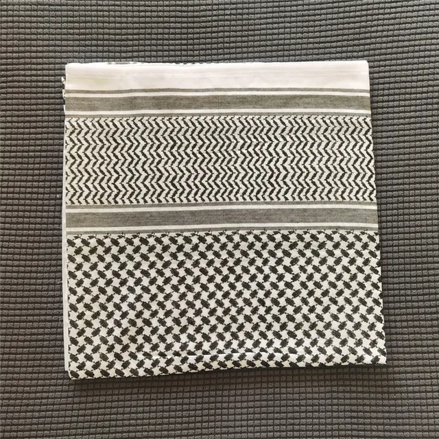 Islamic Clothing Man Saudi Arabic Dubai Traditional Costumes Muslim ...