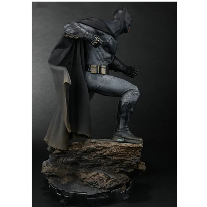 18" SS 300386 Statue Superhero Bust The Dark Knight Full-Length ...