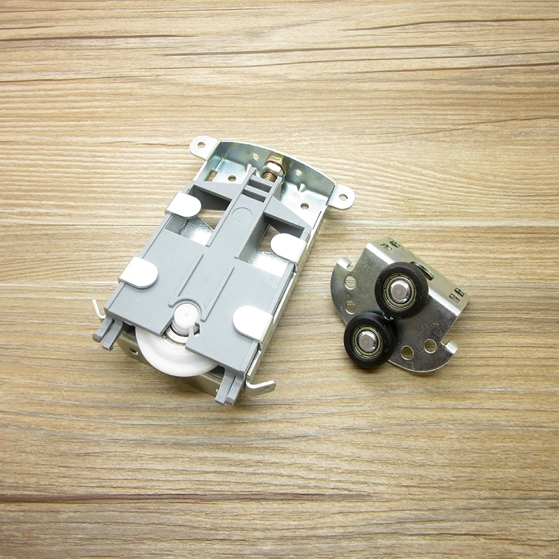 고품질 슬라이딩 옷장 도어 풀리 상단 및 하단 롤러 슬라이드 레일 캐비닛 가이드 레일 키트 측면 장착 행잉 롤러도어 롤러