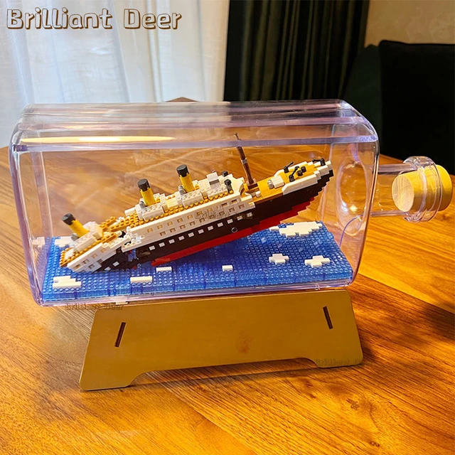 Titanic Sinking Model Toys