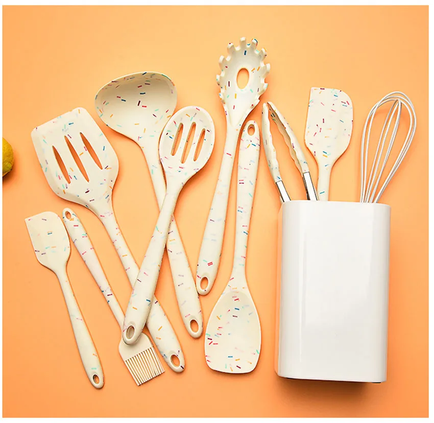 1. Drop shipping and wholesale orders are supported.