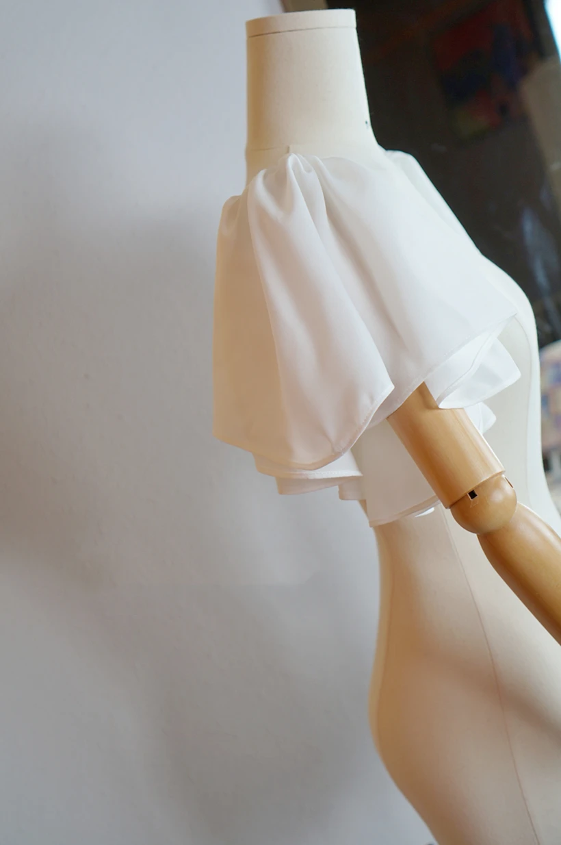 TT-Unique-Hands-Romantic-Ruffle-Big-Arm-Decorative-Classic-Black-and ...