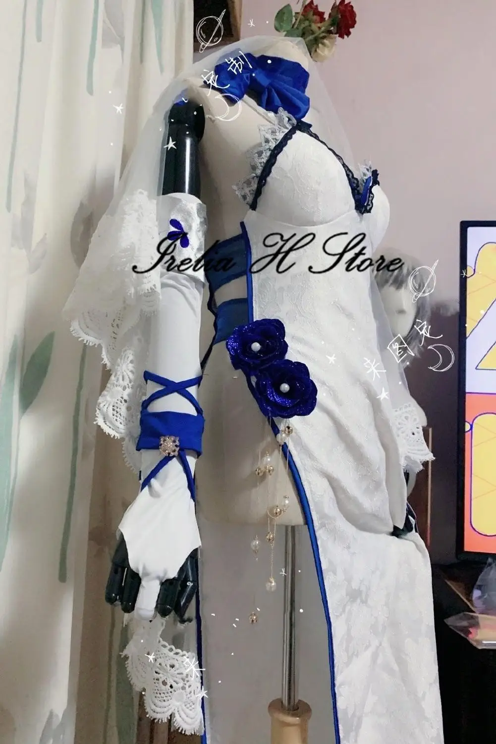 Louis Dress Up