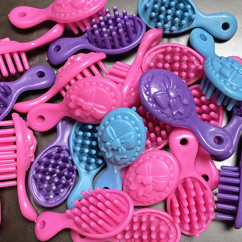 10pcs/lot New Arrival 6cm Stereo Toy Combs For Barbies 1/6 Dolls ...