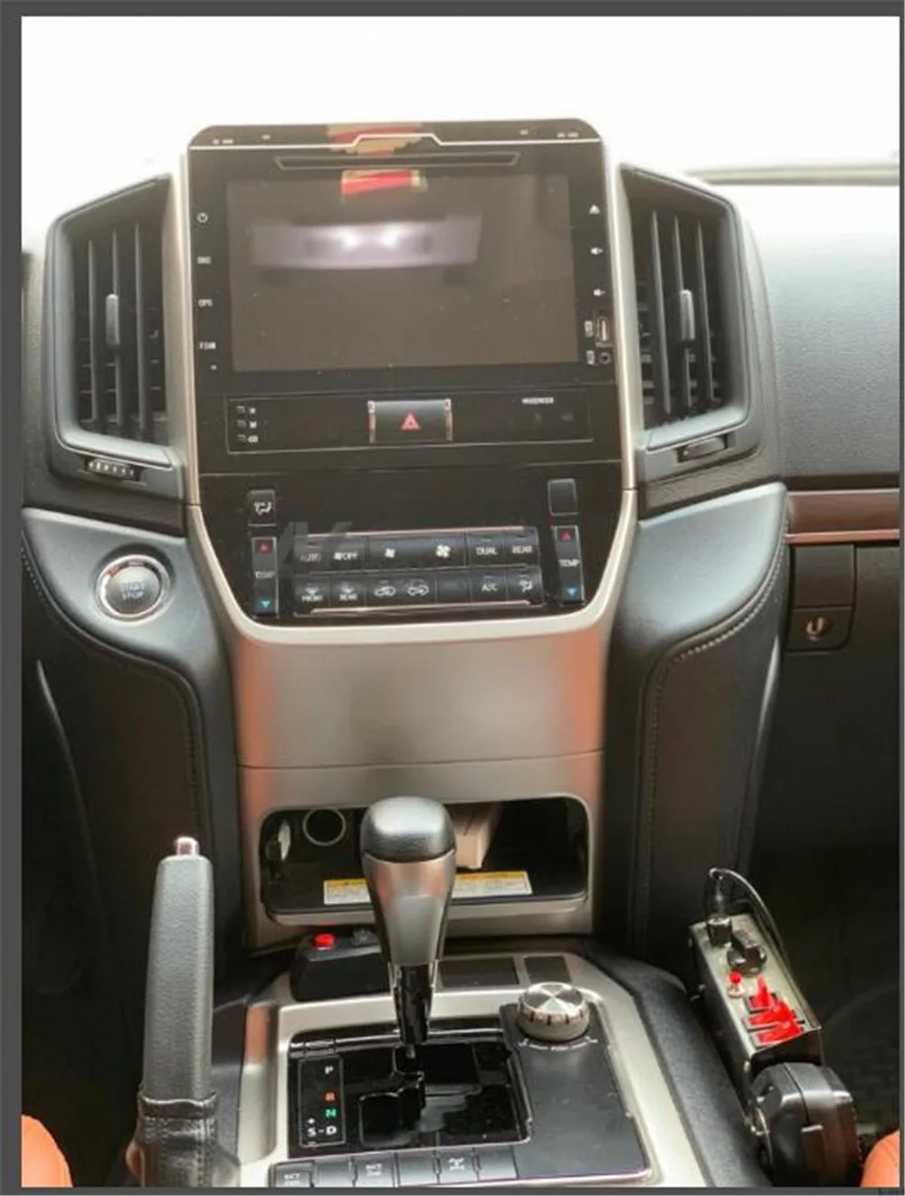 适用于丰田陆地巡洋舰LC200 2008-2020中控车载导航多媒体播放器-阿里巴巴