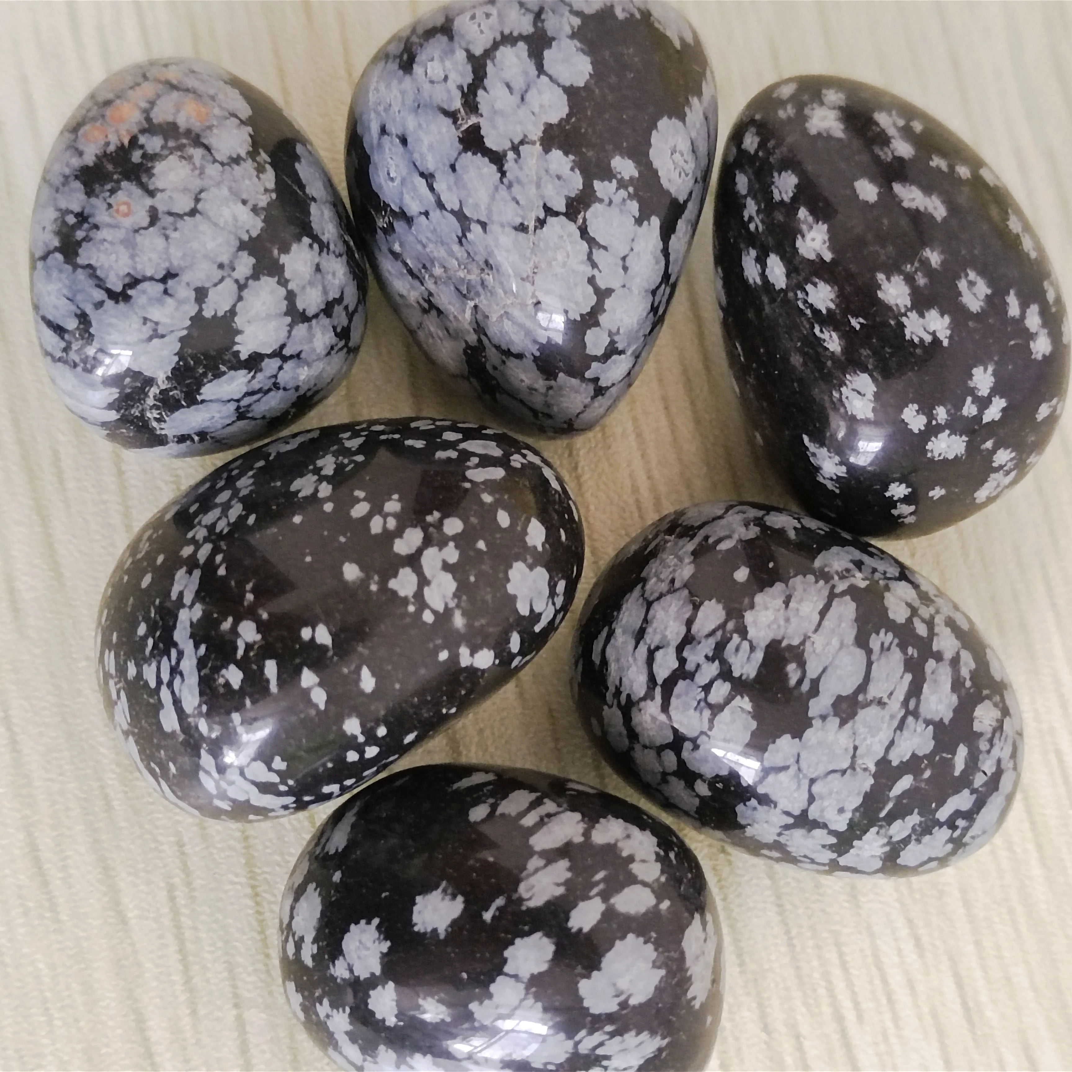 2-4cm-Natural-crystals-Stone-Snowflake-Obsidian-Rolling-irregular ...