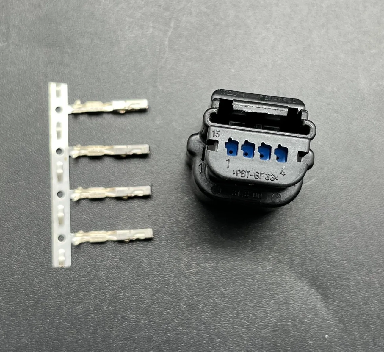 Generic For Ford Focus Keyless Entry Antenna Plug Connector 4pin ...