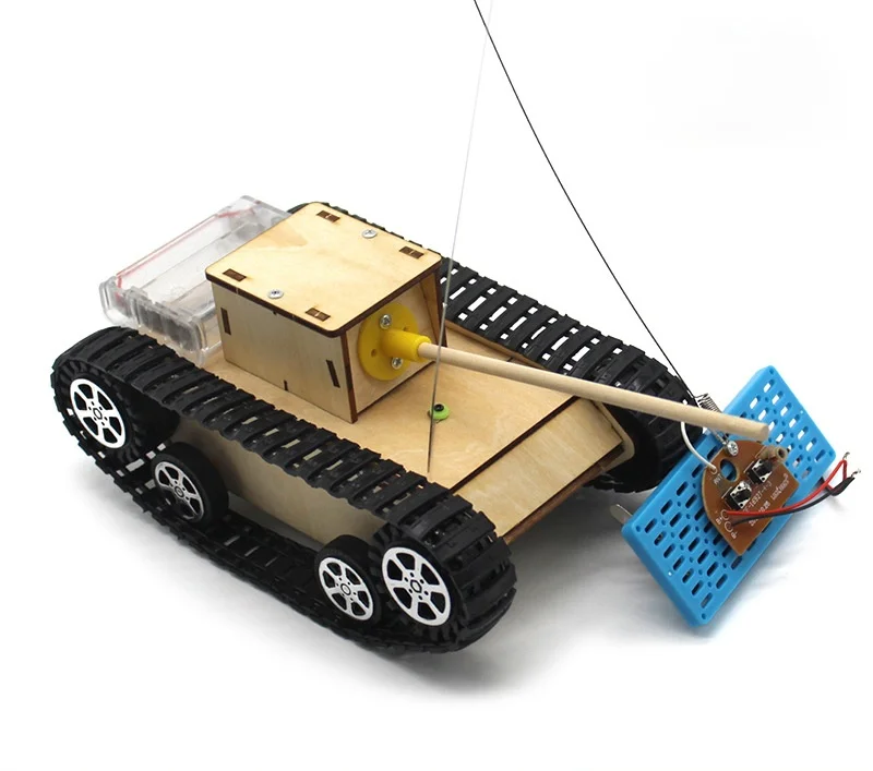 Simulation-tank-model-remote-control-version-Technology-small-invention ...