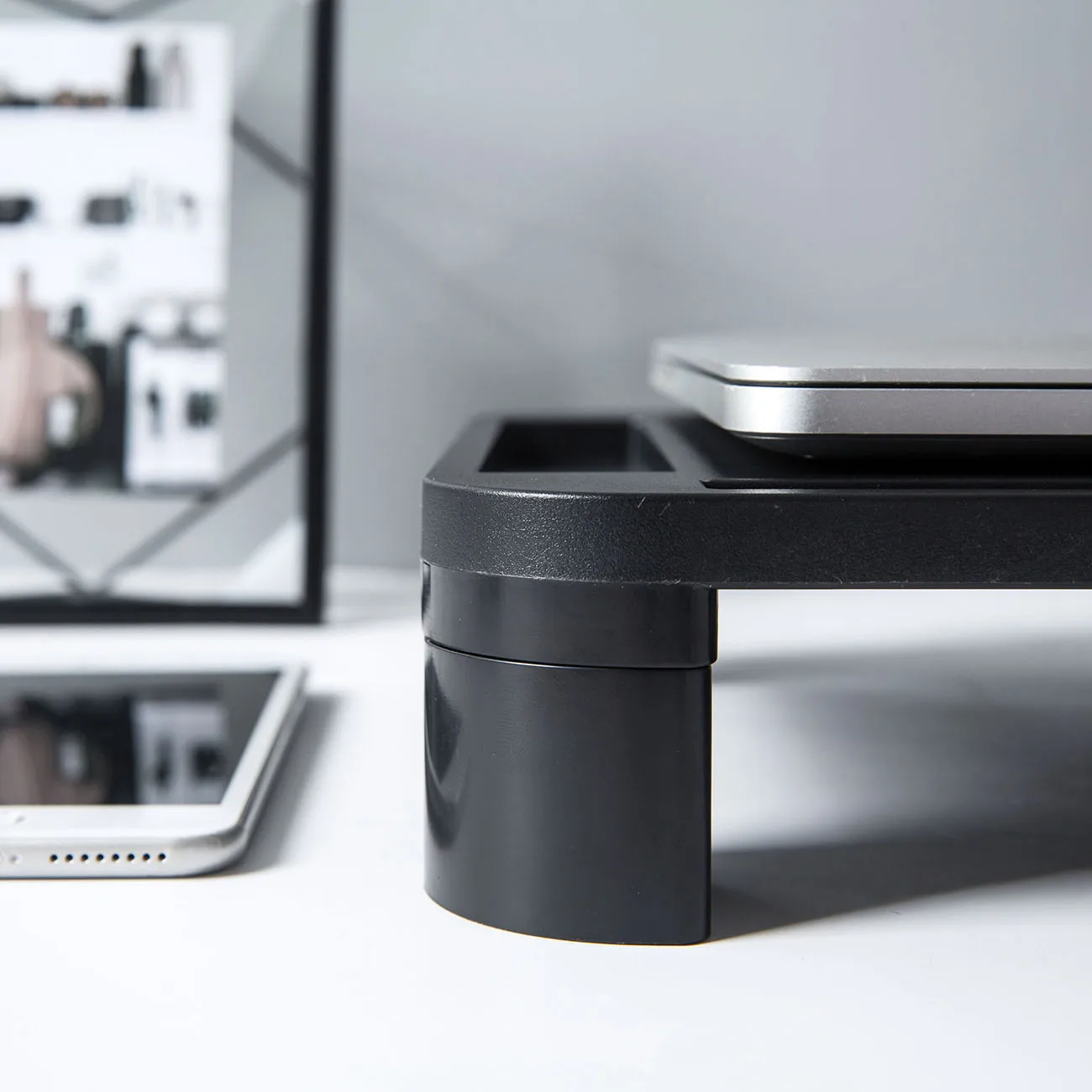 Computer Storage Shelf | asghedom.com