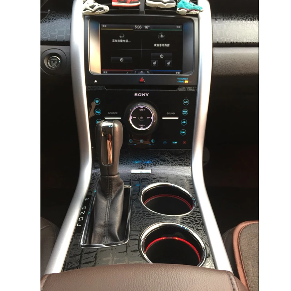 Ford Edge 2010 Interior