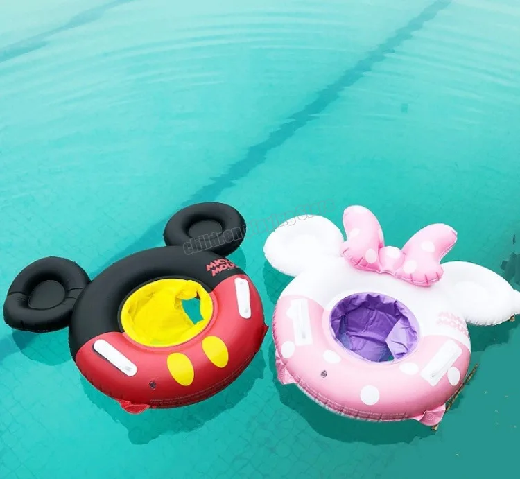 Mickey Mouse Swimming
