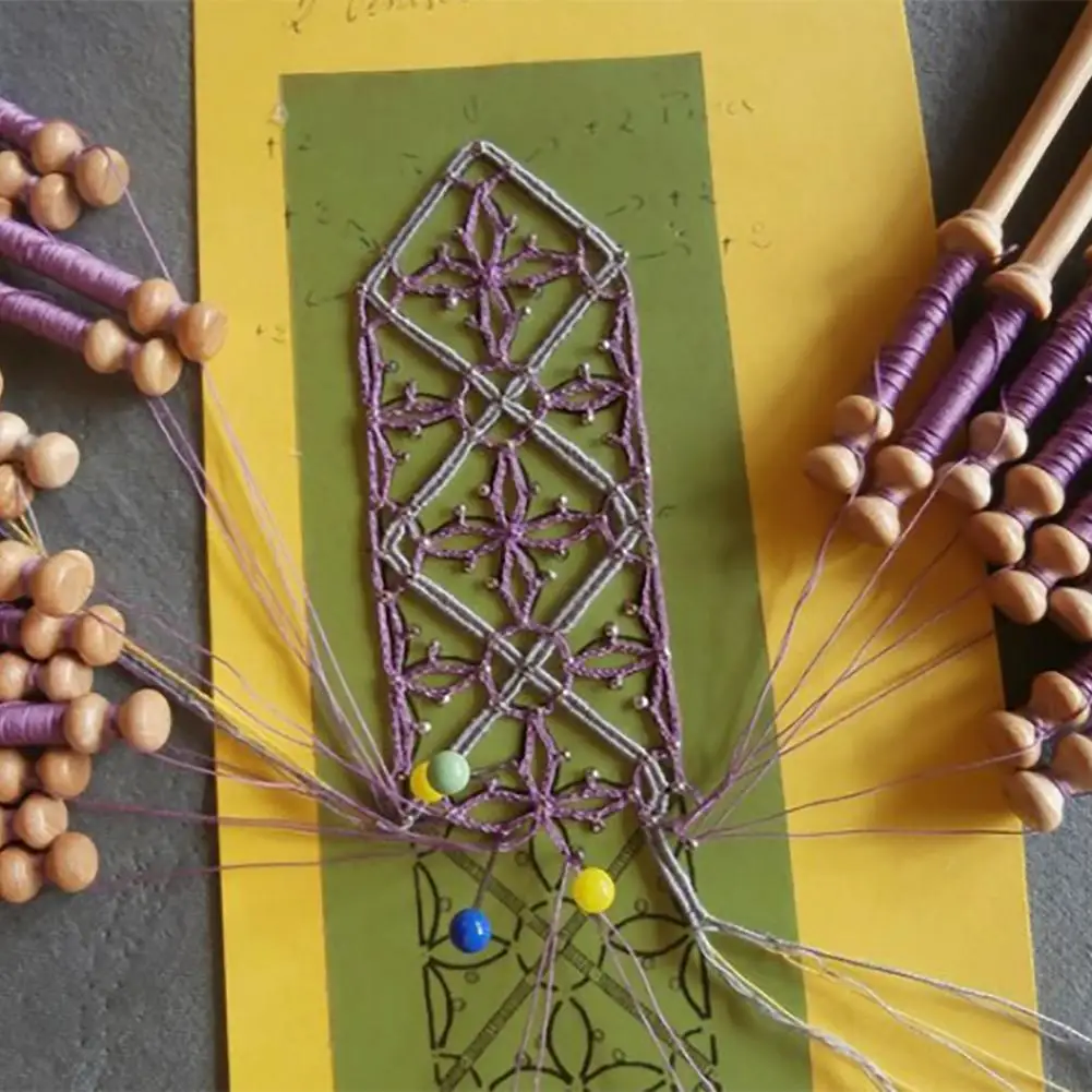 Bobbin-Lace-Spindles-For-Crafts-Lace-Making-Kit-5-31-Inches-Long ...