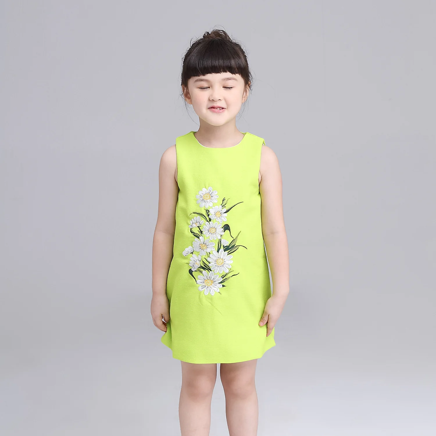Baby Girl Flower Dress Summer Girl Sleeve-less Dress Light Green Color ...