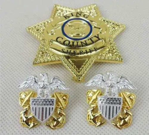 tomwang2012-THREE-THE-WALKING-DEAD-KING-COUNTY-SHERIFF-METAL-BADGE ...