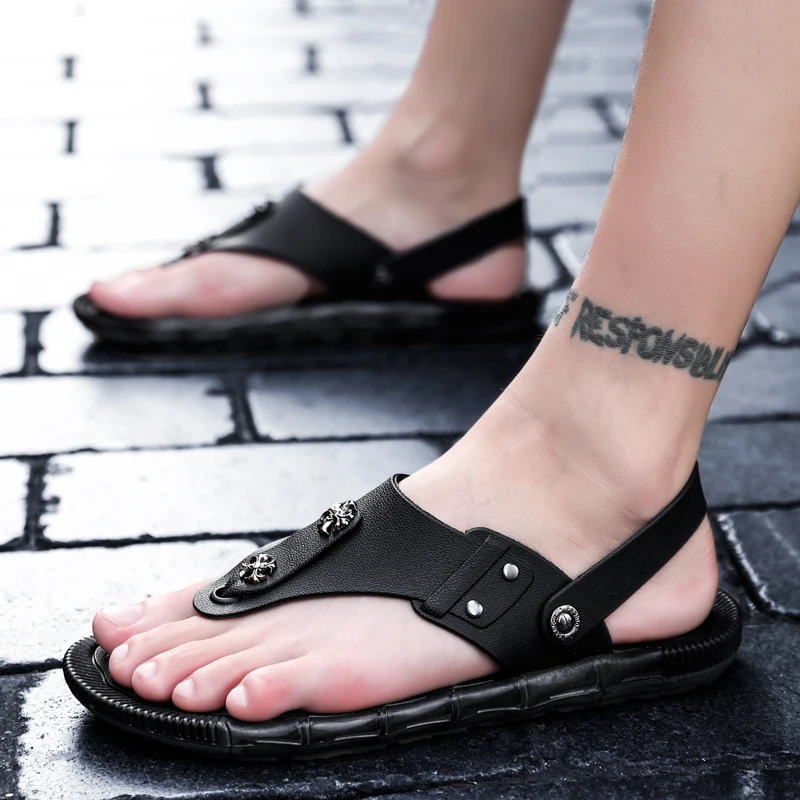 남성 아웃사이드 웨어 샌들 조커 캐릭터 타이드 남성 슬리퍼 한 에디션 아웃도어 듀얼 사용 샌들남성용 샌들