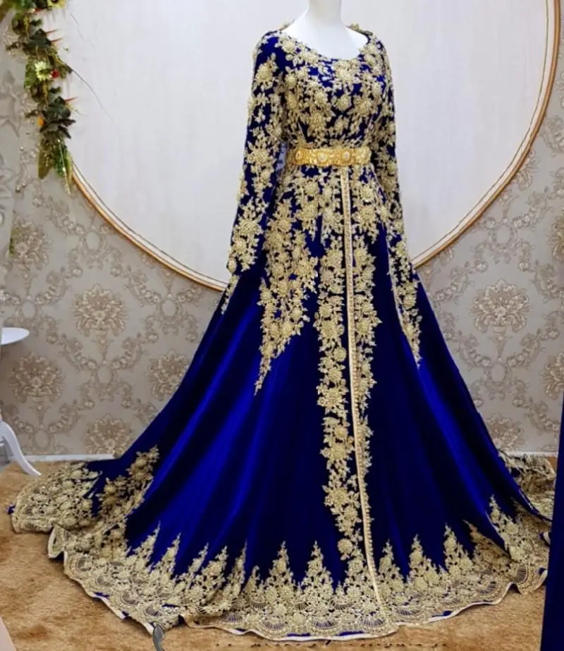 Robe-de-Soir-e-Caftan-Marocain-de-Couleur-Bleu-Royal-Tenue-de-Bal-Manches-sulf-avec.jpg