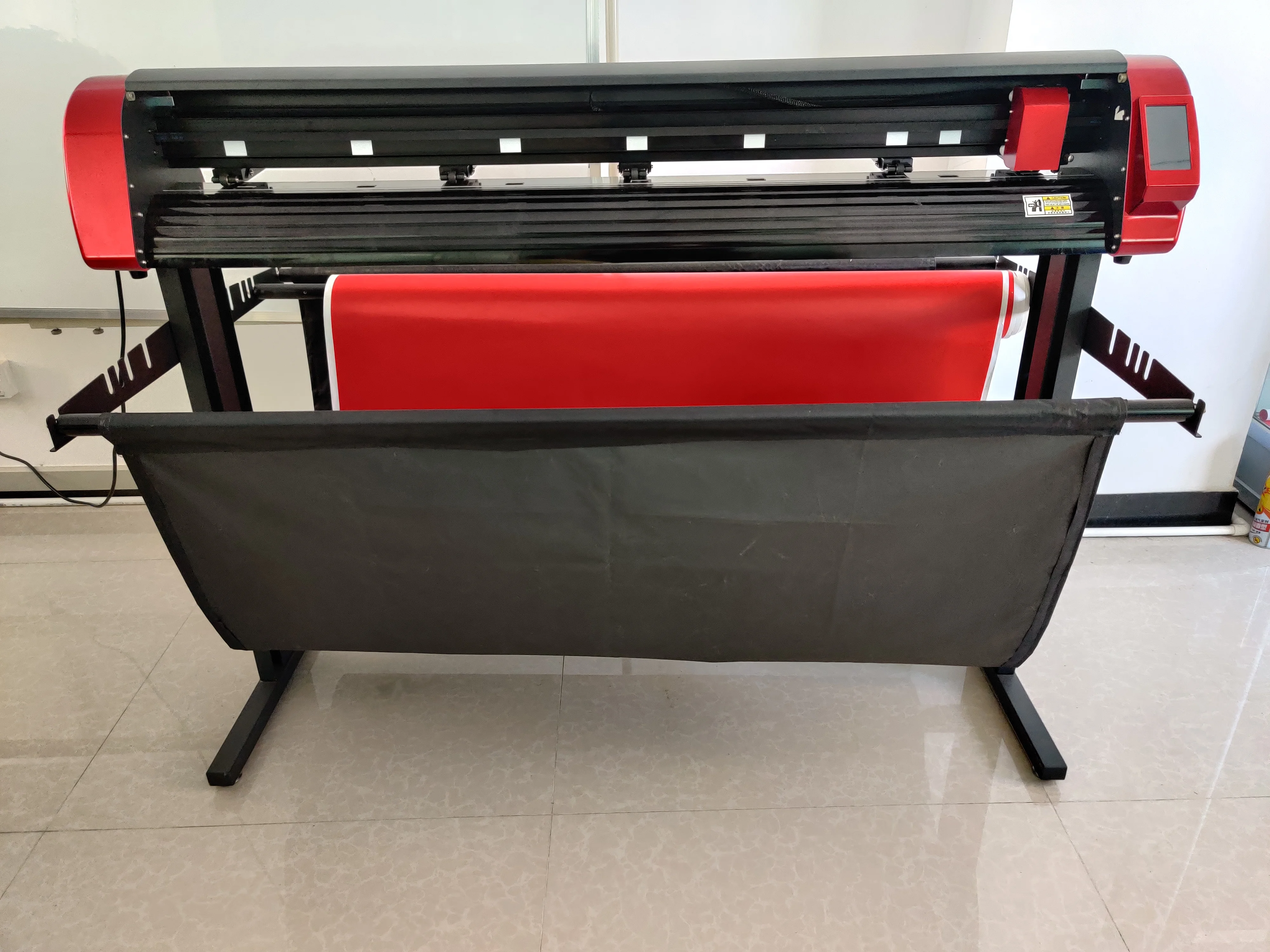 V60-1600MM-60inch-Auto-scan-cutter-plotter-with-CCD-camera-optical-eye-automatic-contour-cutting ...