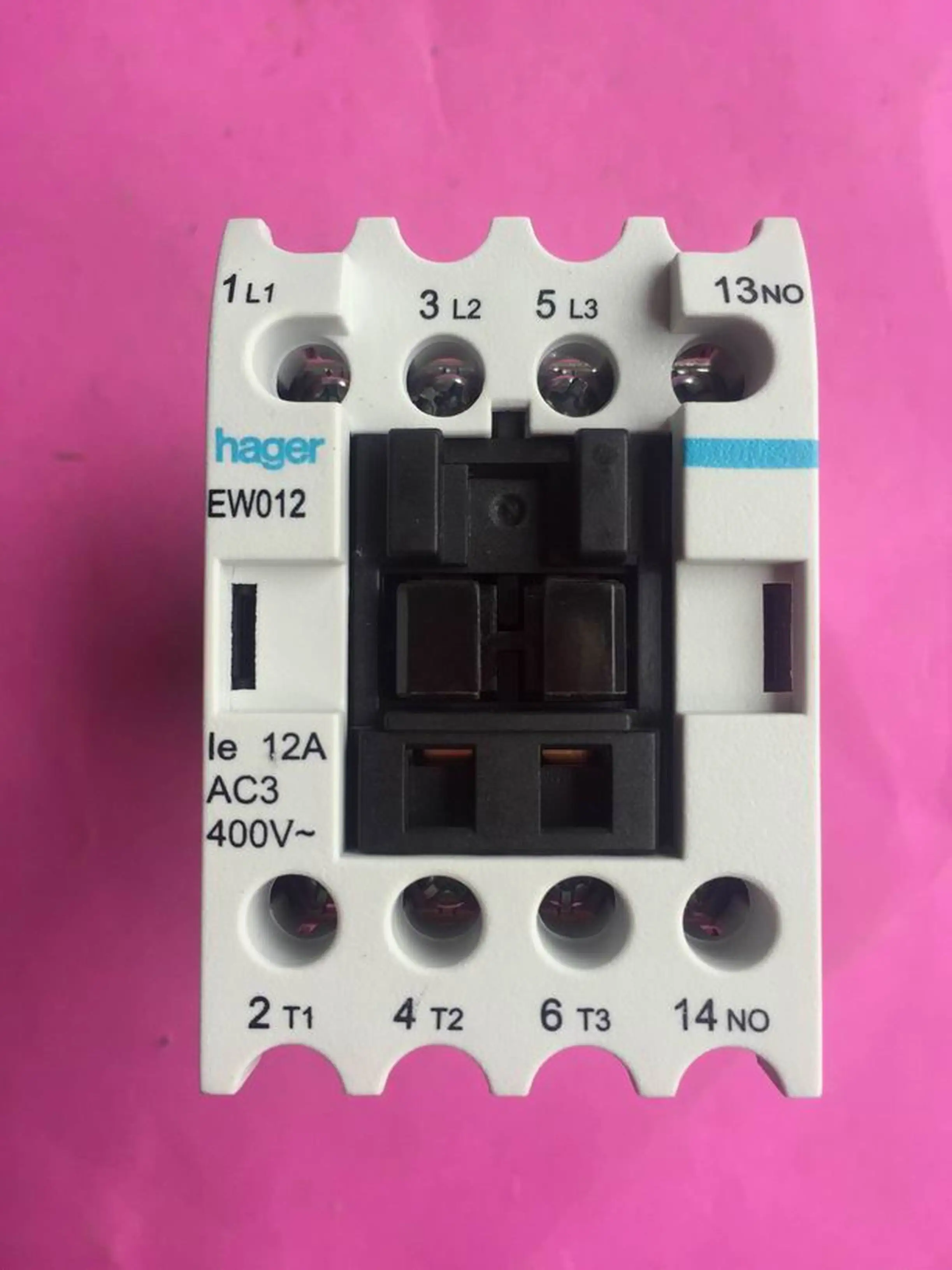 HAGER-Hager-EW012-D-AC-contactor-relay-380VAC.jpg