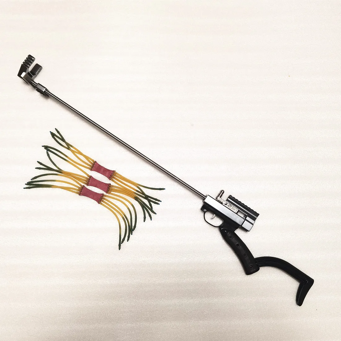 Mini Creative recanting slingshot A/B bore mechanical slingshot Outdoor ...