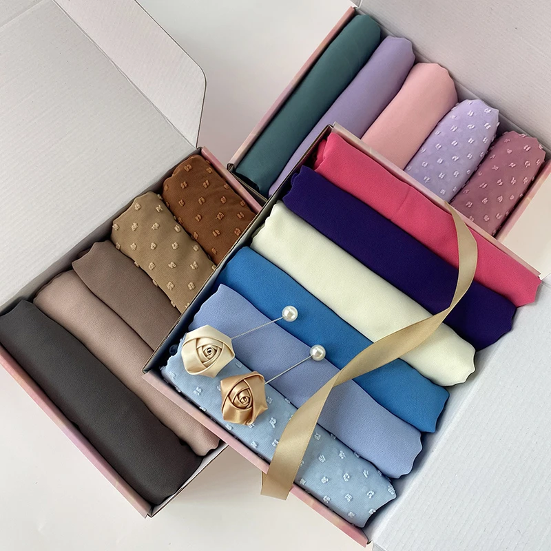 Luxury Custom Hijab Box For Women Pom Bubble Chiffon Hijab Scarf Muslim ...