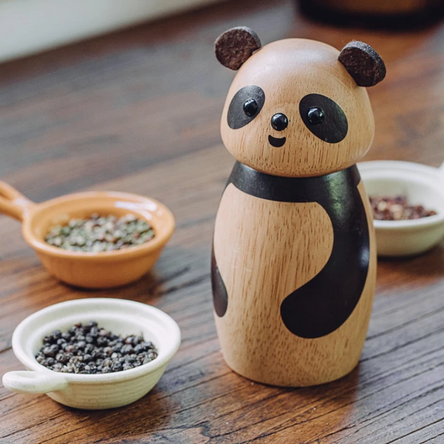 Cute Salt And Pepper Shakers