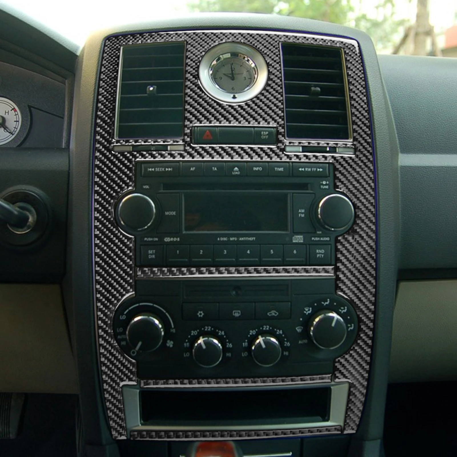 Chrysler 300c 2007 Interior