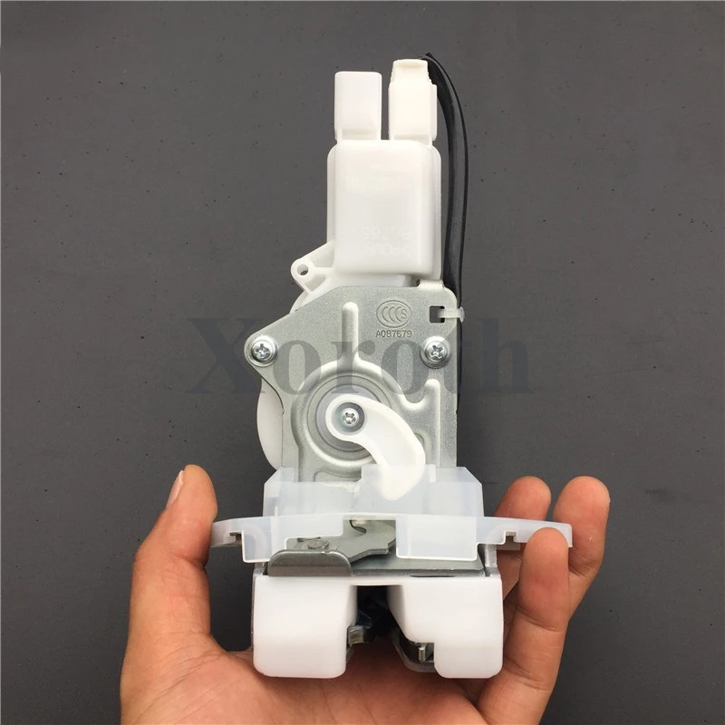 New Genuine Oem Back Door Latch Assy,tailgate Electric Lock 82510-63j00 ...