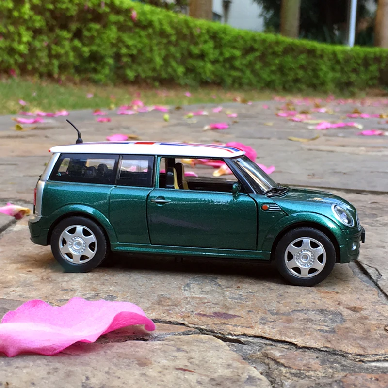 Pink Mini Coopers