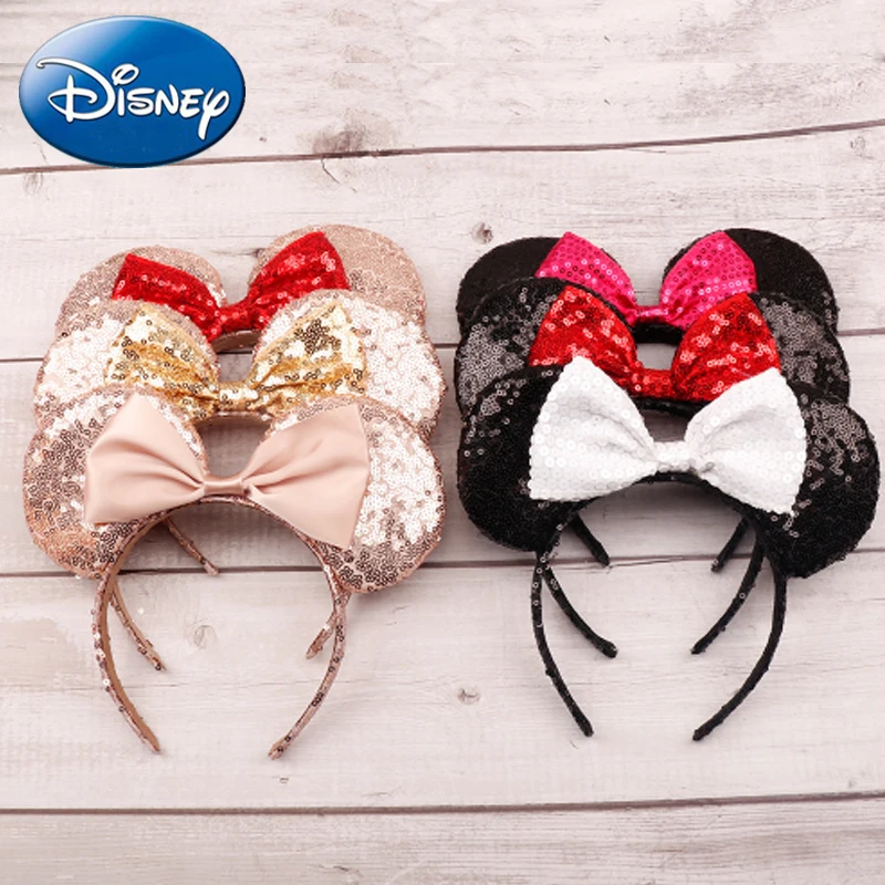 Black Minnie Mouse Head With Red Bow