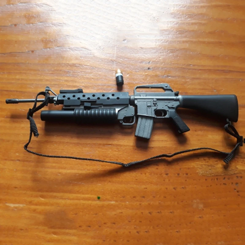 M16a1 M203