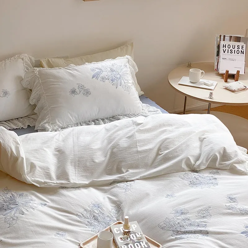 Bed Sheet Patterns White