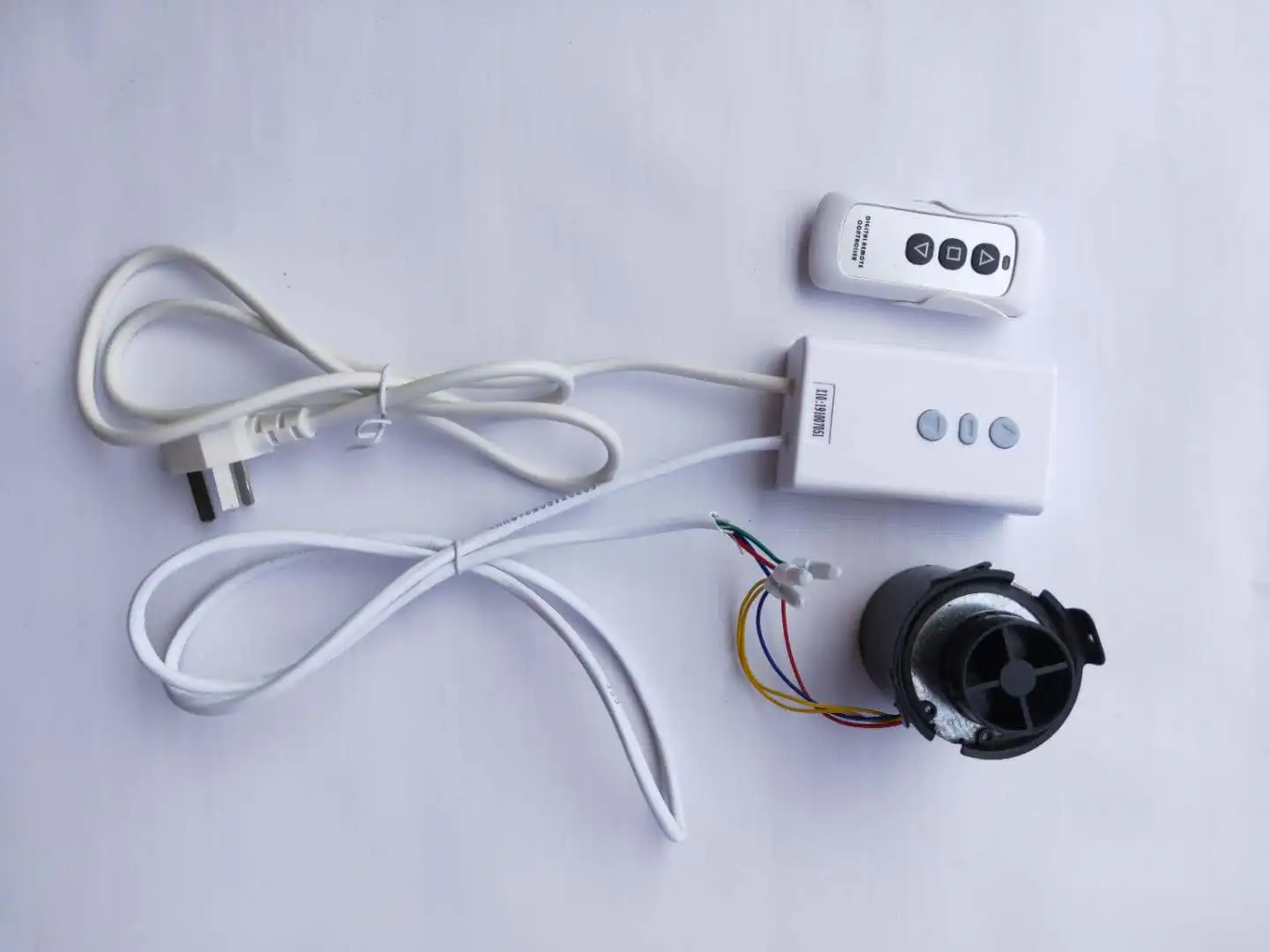 Universal Electric Projection Screen With Limit Remote Controller ...