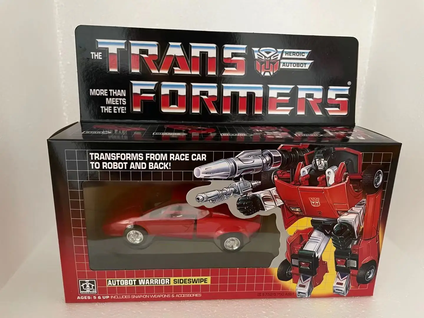 Transformers G1 Reissue Sideswipe Brand New Kids Toy Action Free ...