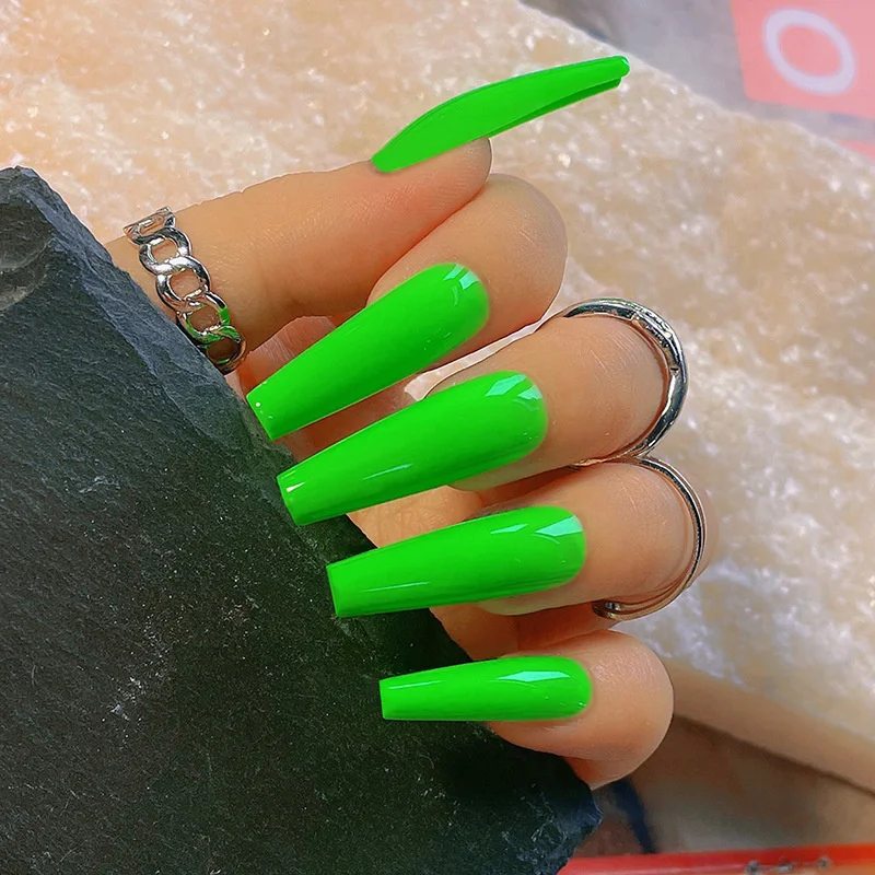 Neon Green Acrylic Nails