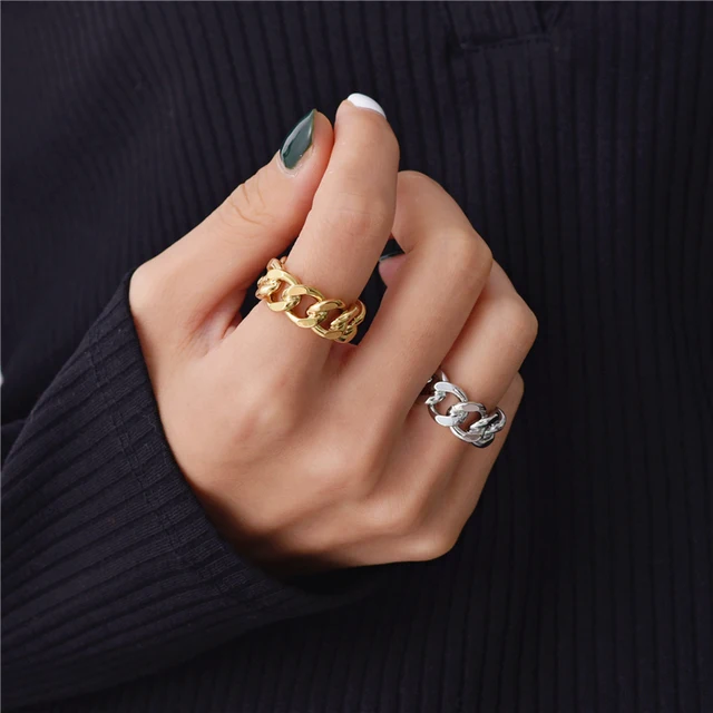 Wedding rings that lock on finger 60 photos - Astyledwedding.com