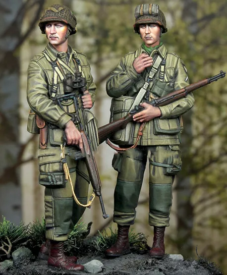1/35 Resin Model Figure GK ,2 Figure , Unassembled and unpainted kit ...
