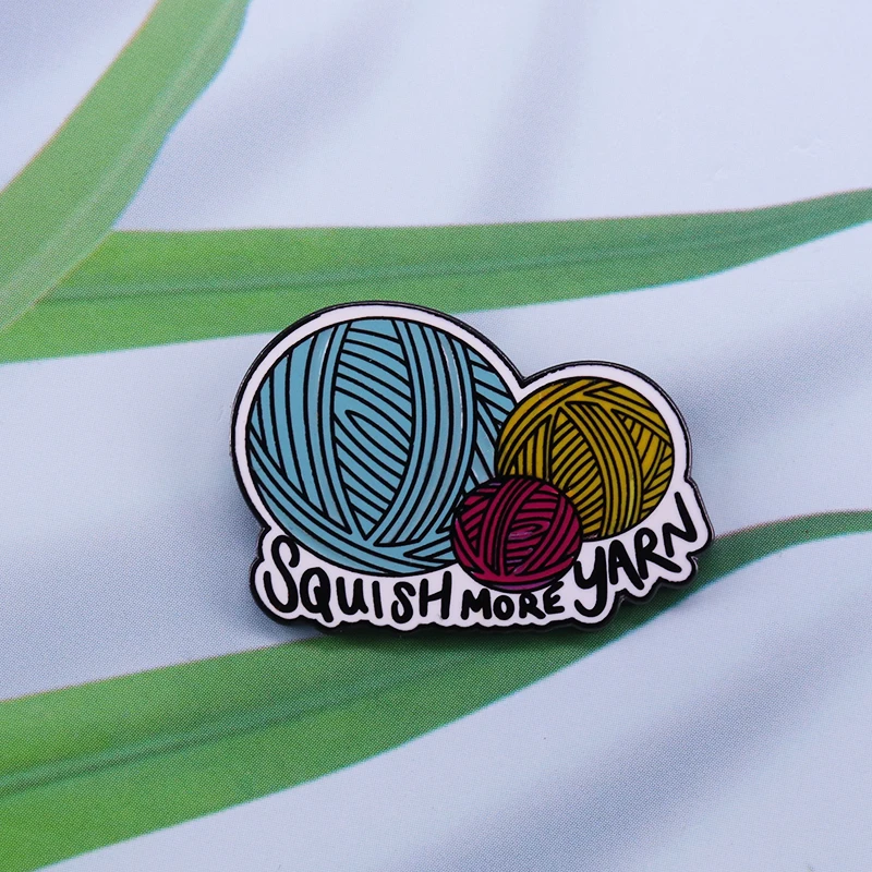 Squish Meer Garen Broche Haak Knit Pin Knitters Flair Badge Gift|Broches| - AliExpress