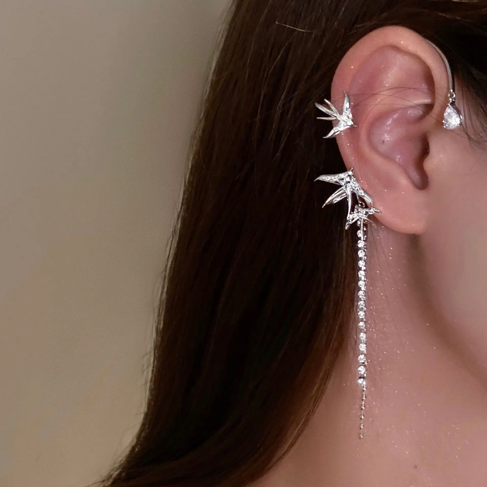 Exquisite Bird Inlaid Zircon Sparkling Crystal Long Tassel Ear Cuff ...